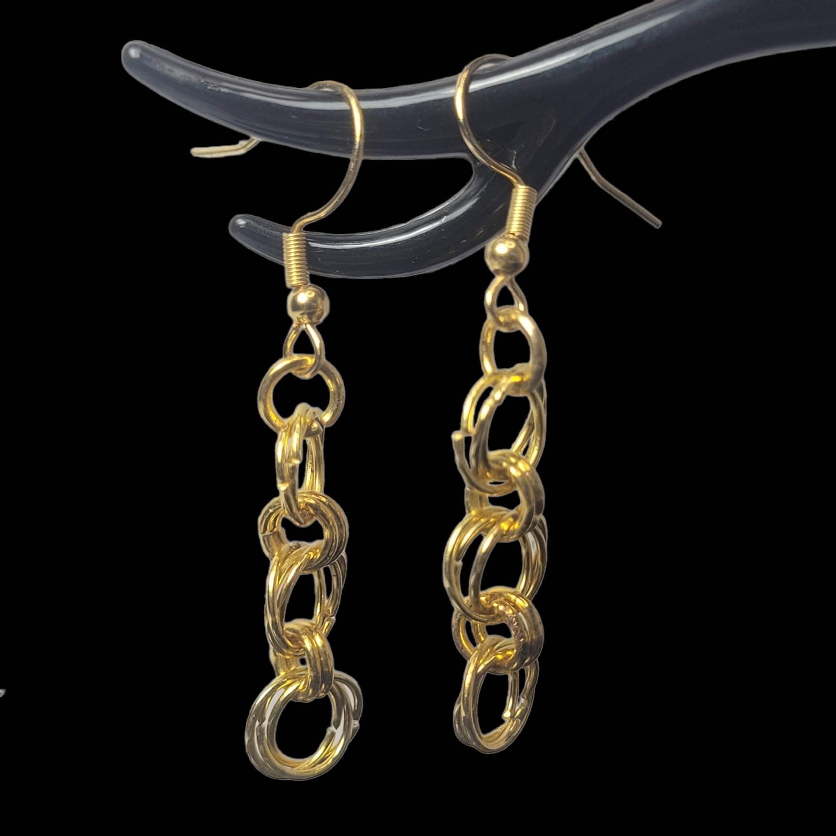 Earrings, gold chainmail – Paint It Pretty